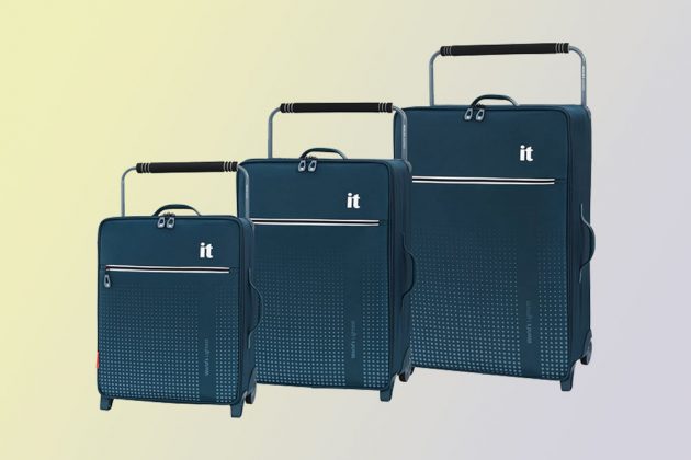 it Luggage World's Lightest Vitalize 2 Wheel Super Lightweight Suitcase ...