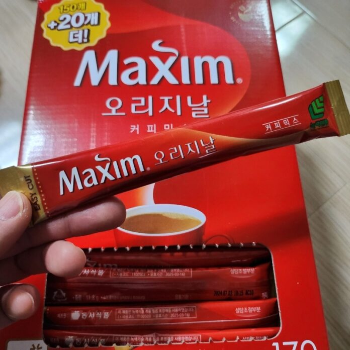 If you get tired of Mocha Gold, try Maxim Original Coffee!! Is it worth ...